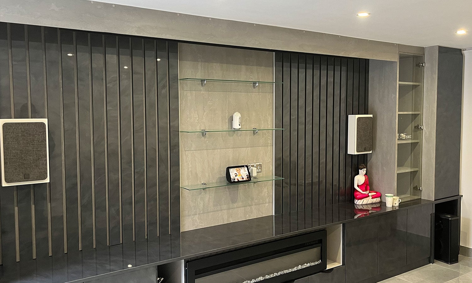 Media Wall with recessed projector screen | Case Study